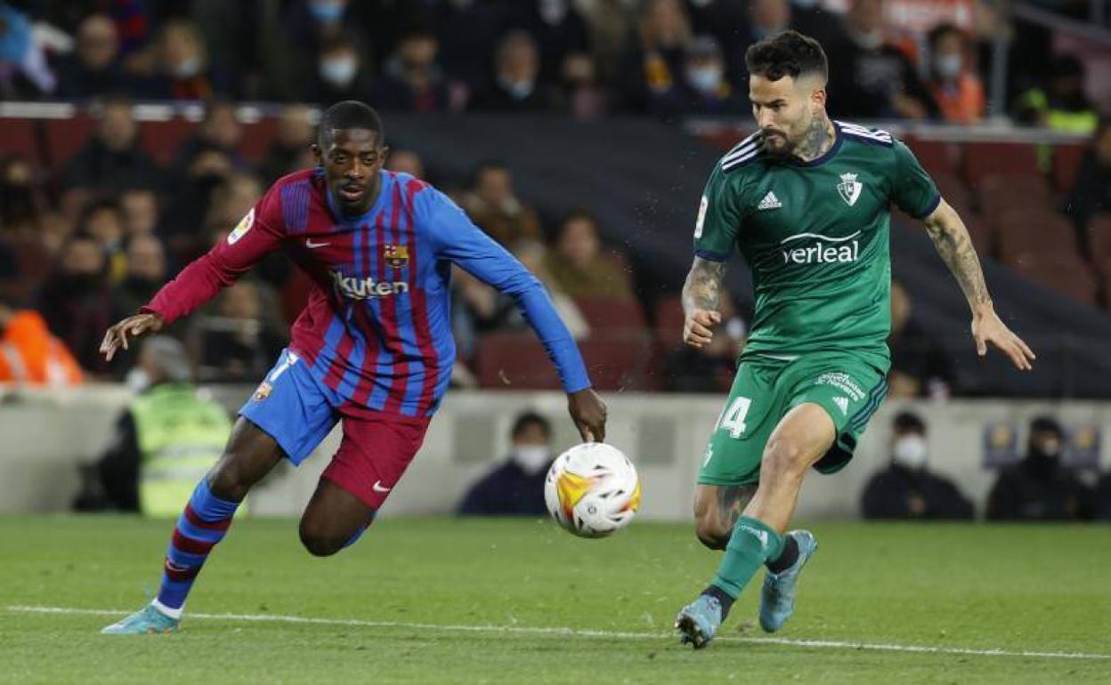 El jugador de Osasuna Rubén García se desplaza a Polonia para ayudar a los refugiados | El Correo